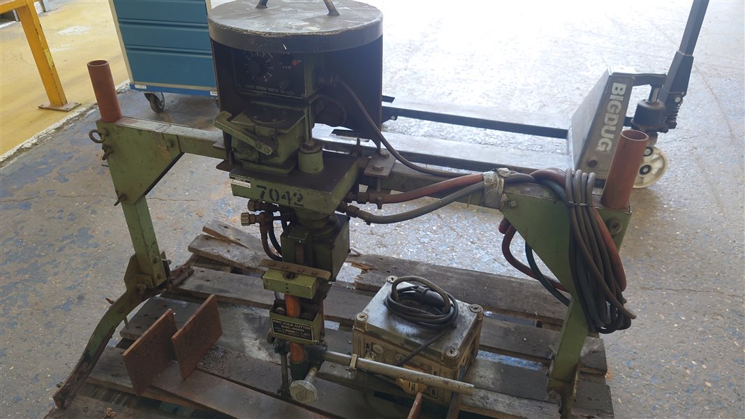 Used Koike KHC-600D Automatic Hole Cutting Machine